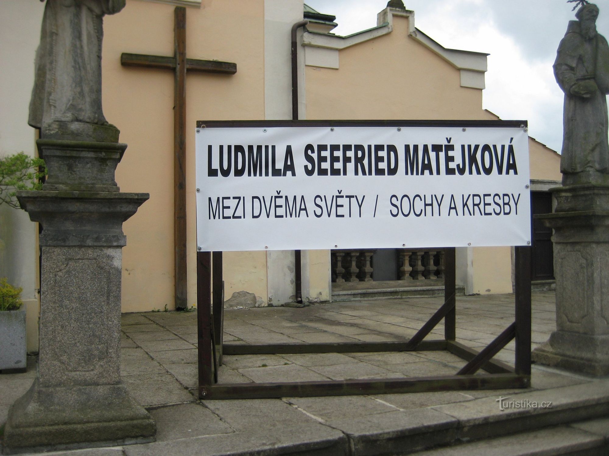 Výstava Mezi dvěma světy - Ludmila Seefried Matějková - Sokolov